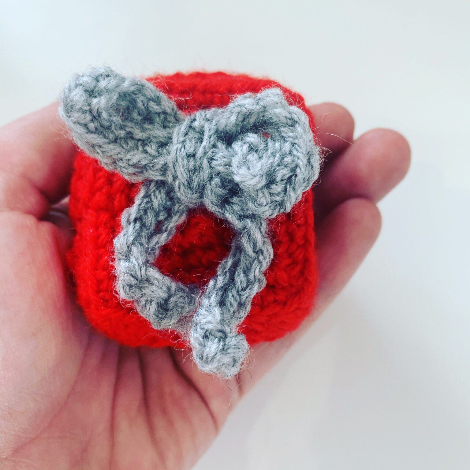 Tiny Gift Box - Crochet Pattern Bonanza