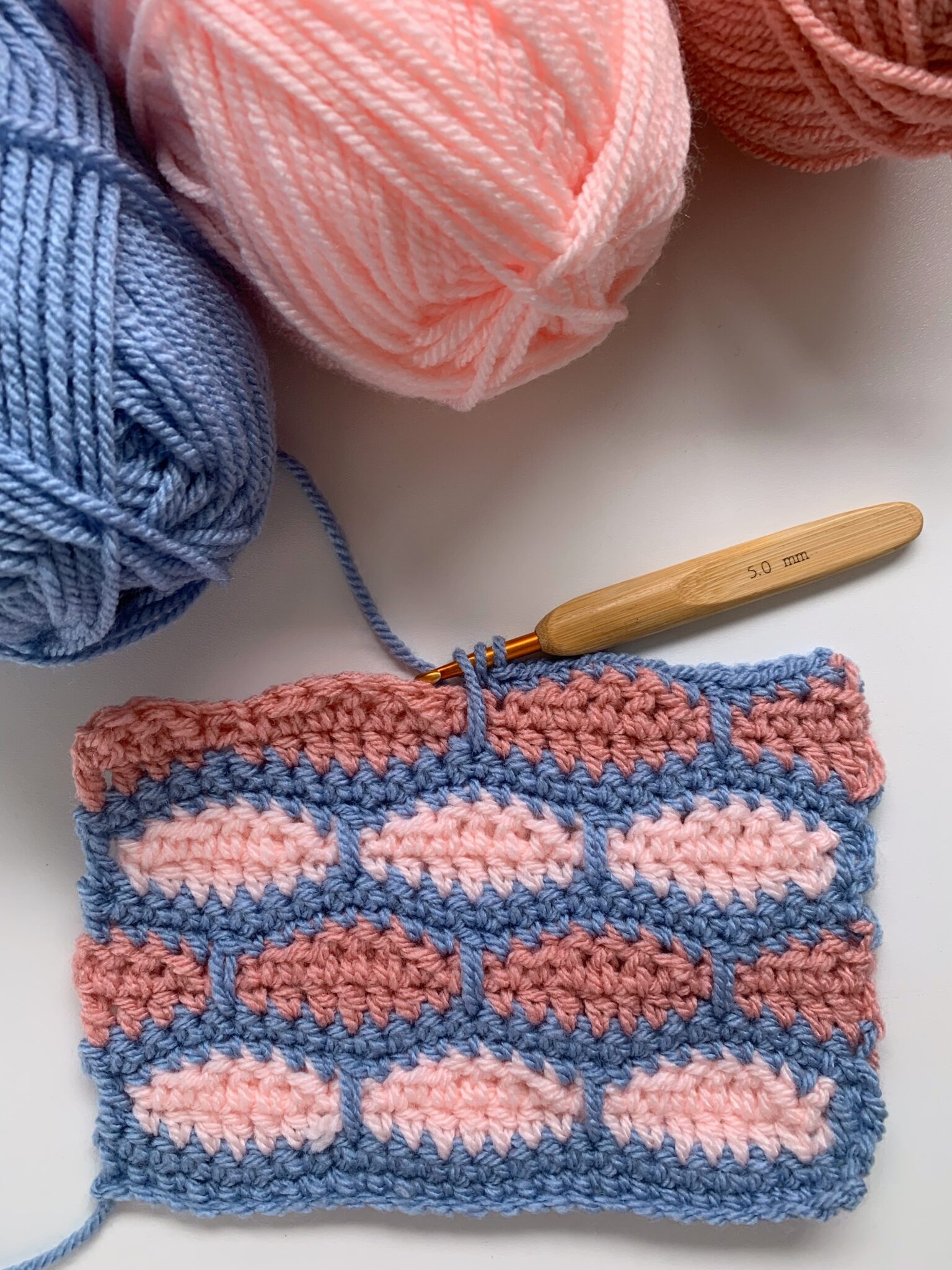 Brick Stitch - Crochet Pattern Bonanza