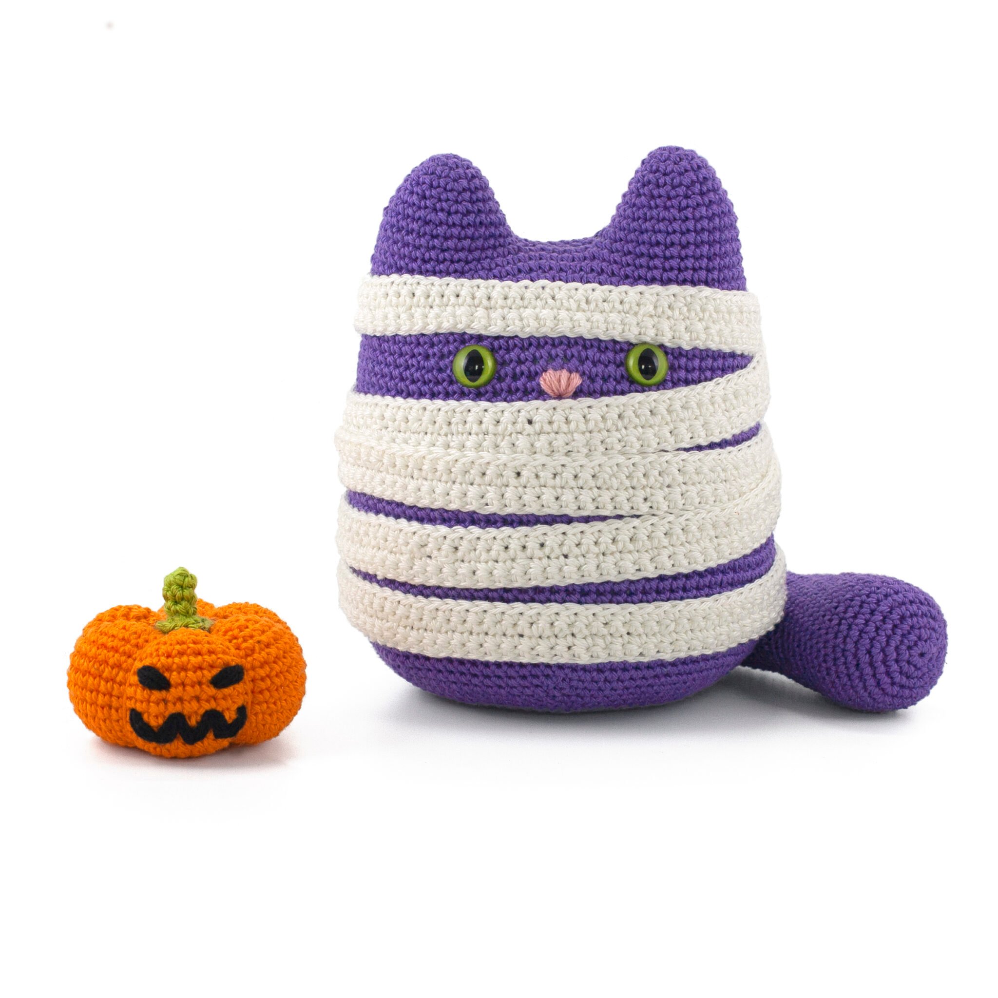 Kiki the Mummy Cat - Halloween Crochet Pattern - Crochet Pattern Bonanza